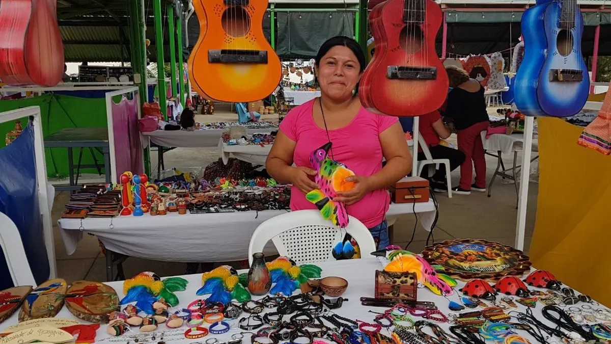 ¡Participa! Concurso Mujer Creativa y Emprendedora 2025