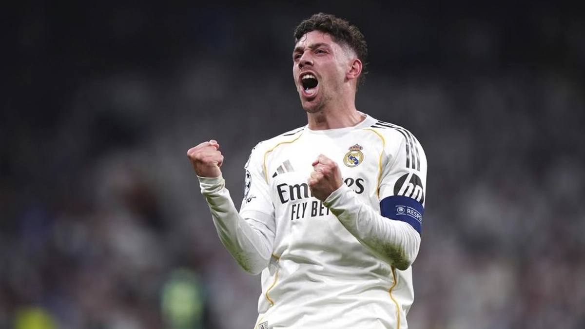 Valverde firma ‘hat-trick’ y lidera victoria del Real Madrid en la CL
